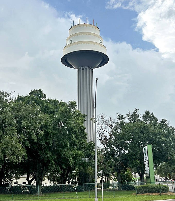 Daytime reveals the tower's impressive scale &ndash; three perfect tiers of "frosted" engineering that would make any baker jealous of its structural integrity.