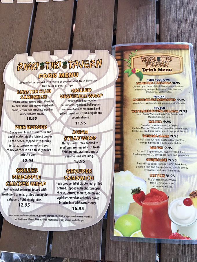 The menu tempts with oceanfront classics like the Lobster Club Sandwich and Pier Burger, perfect fuel for a day of sunshine and wave-watching.