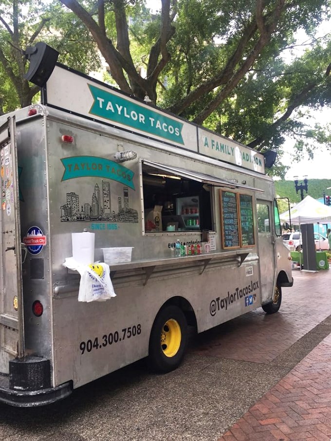 Taylor Tacos food truck brings mouthwatering street food to hungry park-goers. Nothing completes an urban adventure like eating tacos in the shade.
