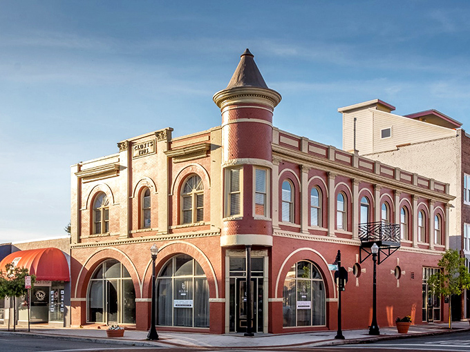 Lakeland's historic downtown features beautiful brick buildings that now house antique shops filled with mid-century treasures.