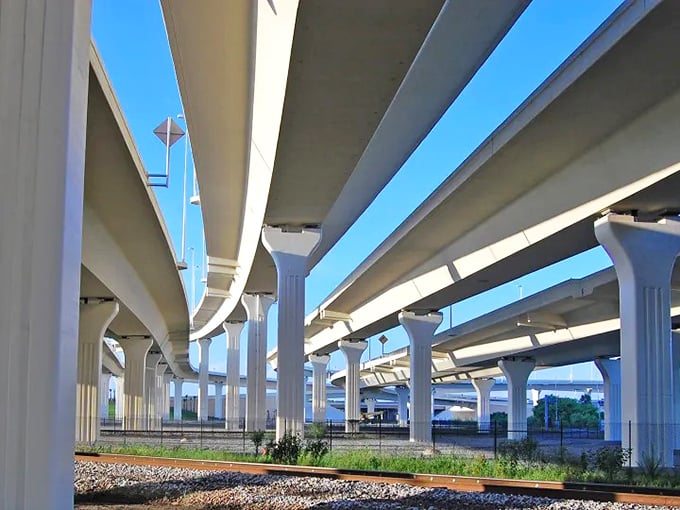 The concrete jungle where I-75 meets I-4, a maze of overpasses where GPS systems have been known to suddenly malfunction.