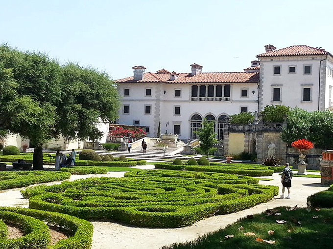 Getting lost has never looked so good &ndash; these manicured hedges create living walls that guide visitors through a green labyrinth.