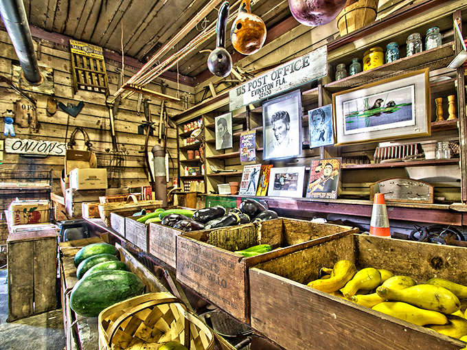 Produce doesn't need fancy lighting or misters when it's this fresh&mdash;these fruits and vegetables probably remember the field they grew in.