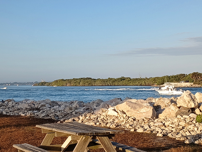A picnic table with million-dollar views &ndash; the kind of lunch spot that makes brown-bag meals feel gourmet.