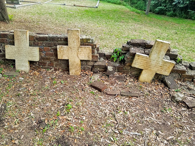 Twin monuments stand side by side, perhaps a couple who couldn't bear to be separated even in their final rest.