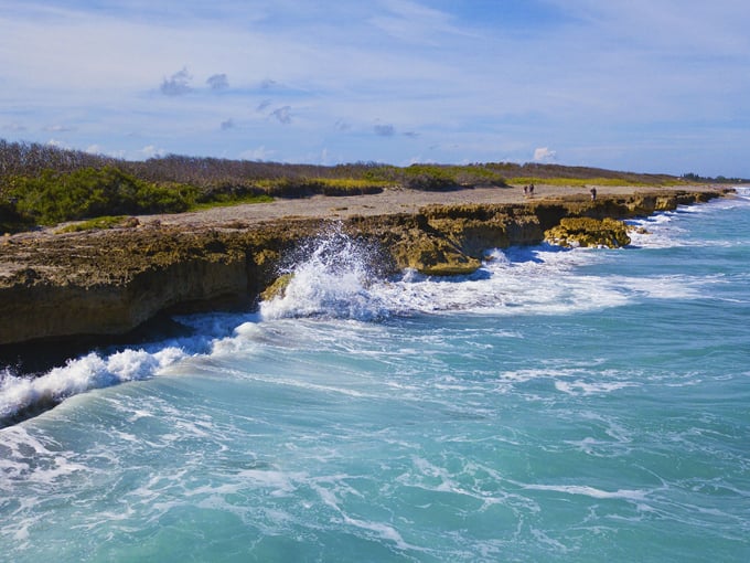 blowing rocks preserve