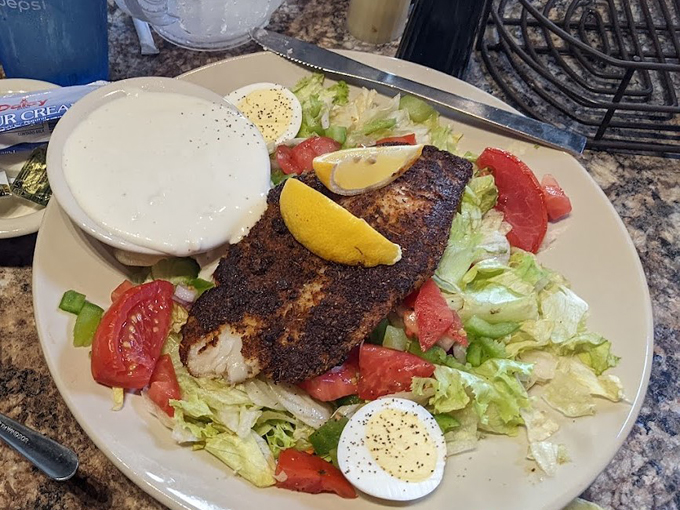 captn cons fish house 7