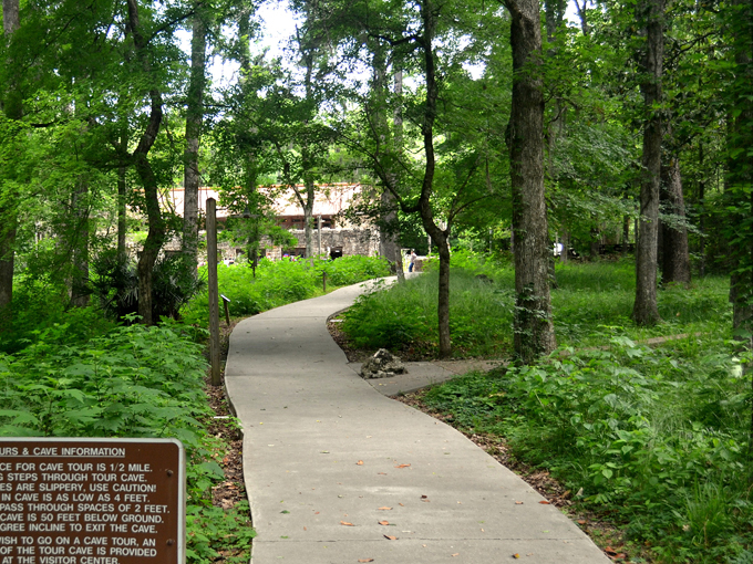 florida caverns state park 6
