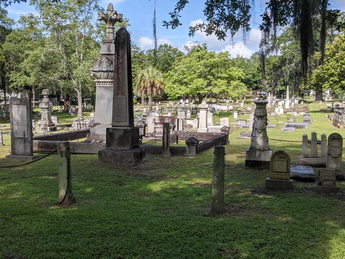 grave of elizabeth budd graham 8