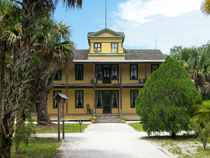 Koreshan State Historic Site 1