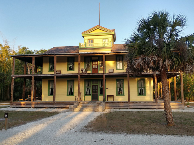 Koreshan State Historic Site 7