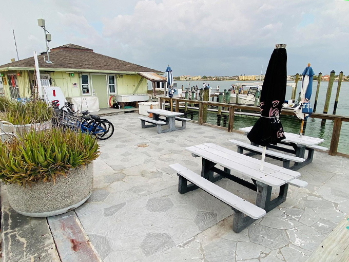 pass a grille historic district 6