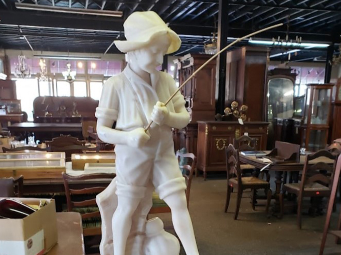 Thom Downs' Antiques Inc 4