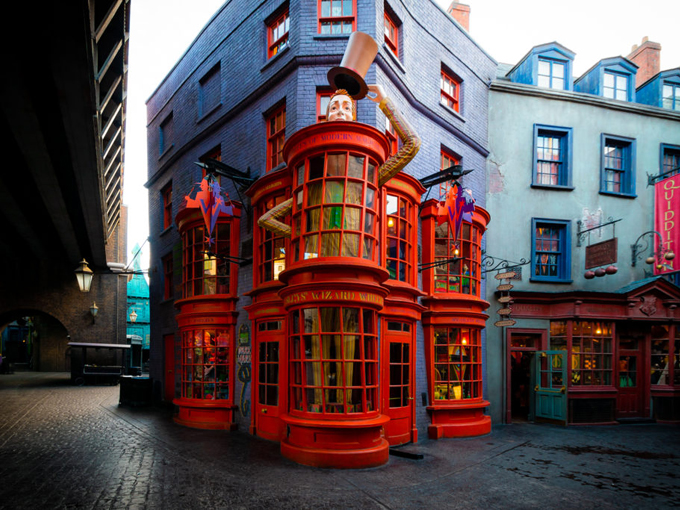 weasleys wizard wheezes 1