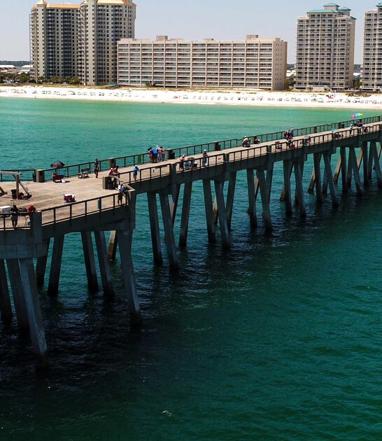 navarre beach fishing pier in florida