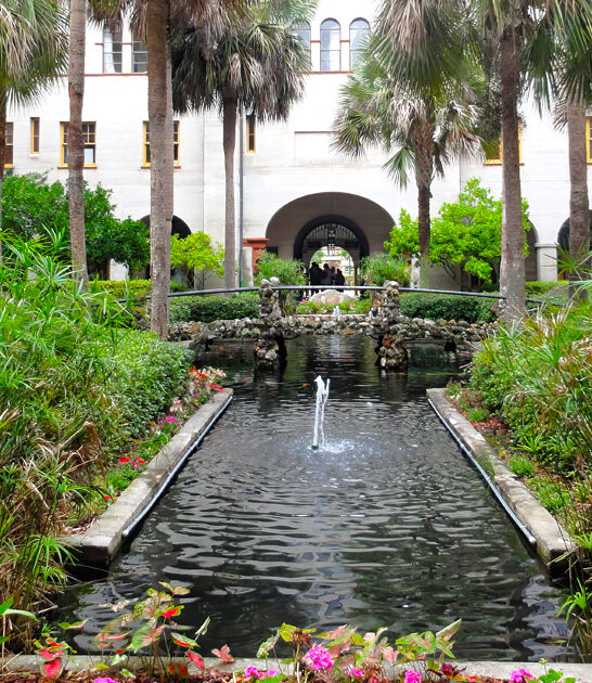 enchanting courtyard castle florida ftr