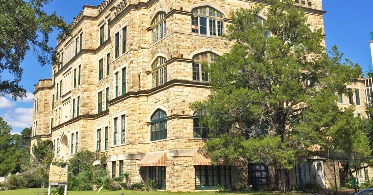 gothic building pizza florida ftr