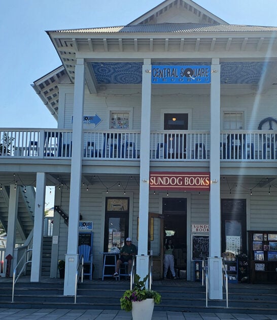 local bookstore florida ftr