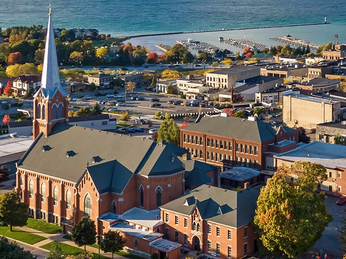 Aerial view of this Lake Michigan jewel, where Victorian architecture meets waterfront splendor in a postcard-perfect Michigan moment.