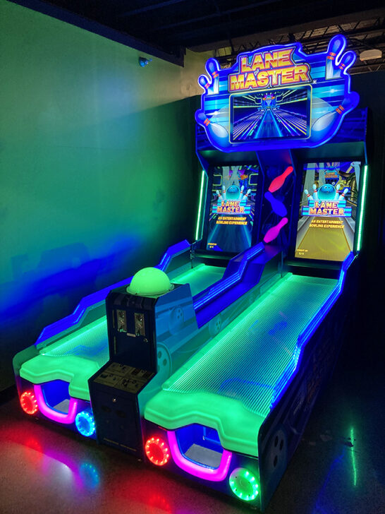 This Massive Arcade In Michigan With Over 70 Retro Games Is The Stuff ...