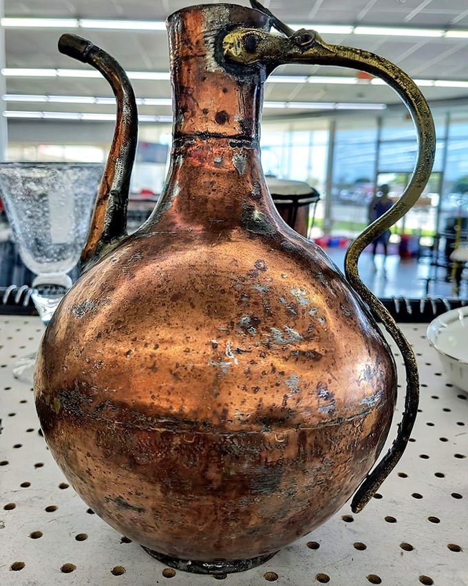 The unassuming exterior gives little hint of the labyrinth waiting inside &ndash; like those hole-in-the-wall restaurants that serve the most mind-blowing food.