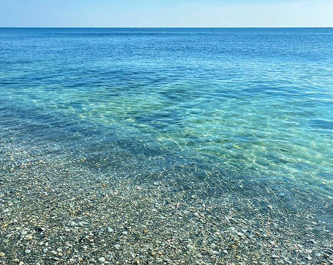 The waters at Blowing Rocks are so clear you can count pebbles on the bottom while contemplating life's mysteries.