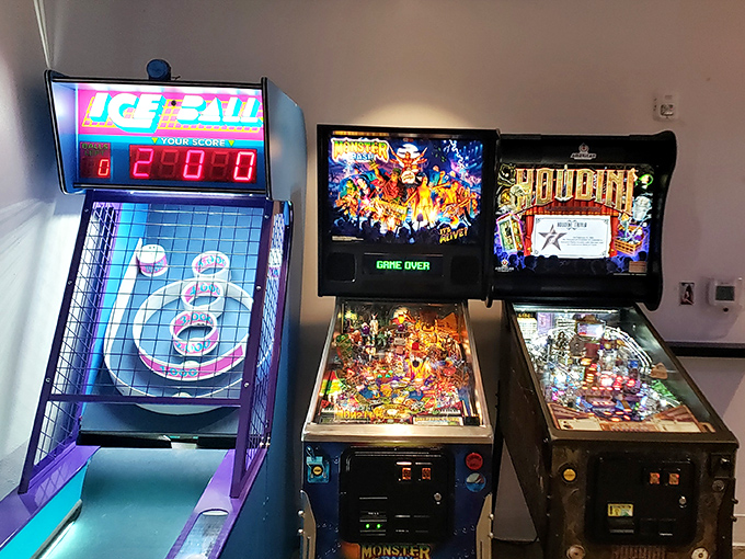 Classic arcade games and pinball machines offer friendly competition between bites, just like the good old days.