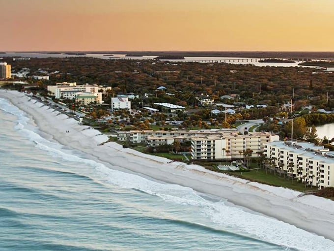 The golden sands stretch for miles along this treasure coast gem, offering plenty of space for beachgoers to spread out.