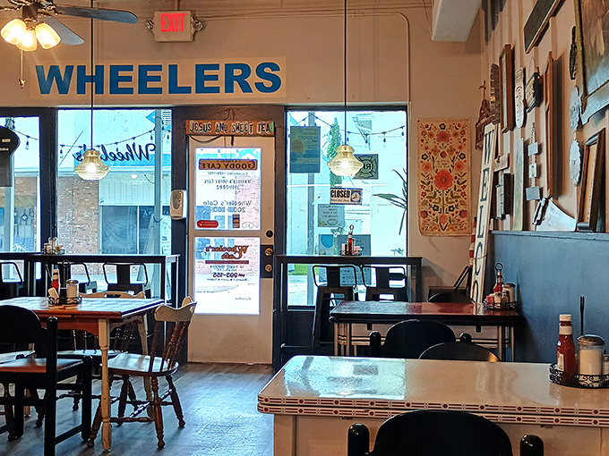 Wheeler's dining room feels like coming home &ndash; unpretentious, comfortable, and filled with the happy murmur of satisfied customers.