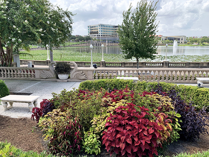 Lake Mirror provides the perfect backdrop for Hollis Garden's colorful plantings, where city and nature create an unexpectedly harmonious relationship.