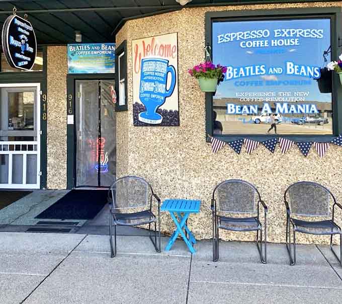 These concrete benches have heard more Keys stories and witnessed more pre-breakfast anticipation than any fancy waiting area ever could.