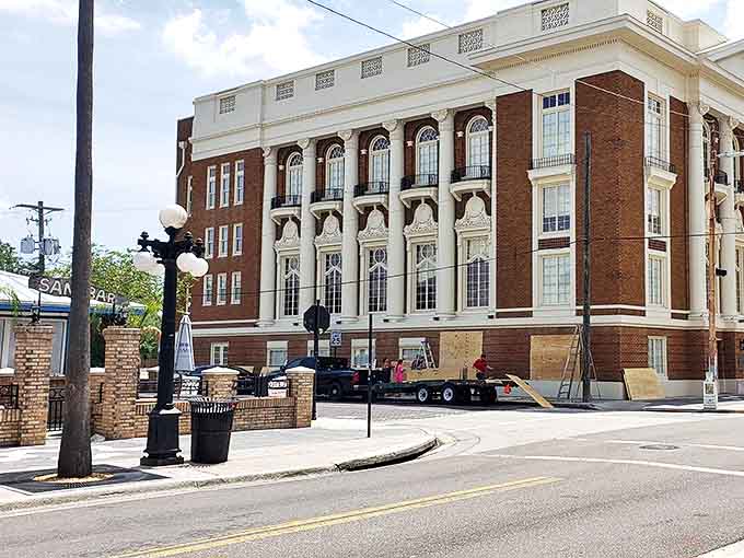 The Italian Club: This elegant building with its symmetrical windows and balconies celebrates the Italian immigrants who shaped Ybor's culture.