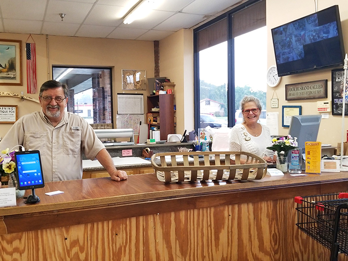 The friendly faces at the checkout counter welcome visitors with genuine warmth, their knowledge of antiques matched only by their enthusiasm for sharing it.