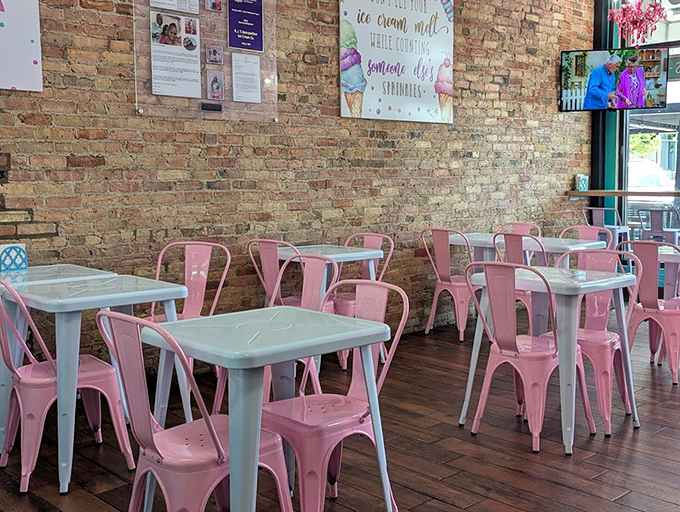The dining area feels like the coolest corner of a 1950s diner that time-traveled and picked up some Instagram-worthy design tips.
