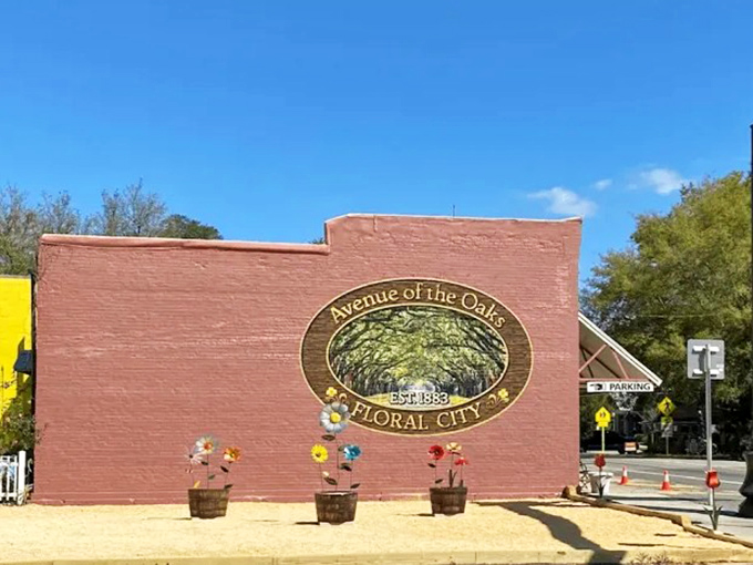 Public art celebrates natural wonder as this mural captures what makes the Avenue of the Oaks a must-see Florida treasure.