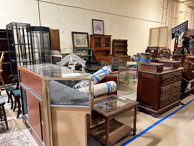 Furniture that witnessed family dinners, first dates, and quiet Sunday afternoons now waits for new homes and fresh stories to witness.