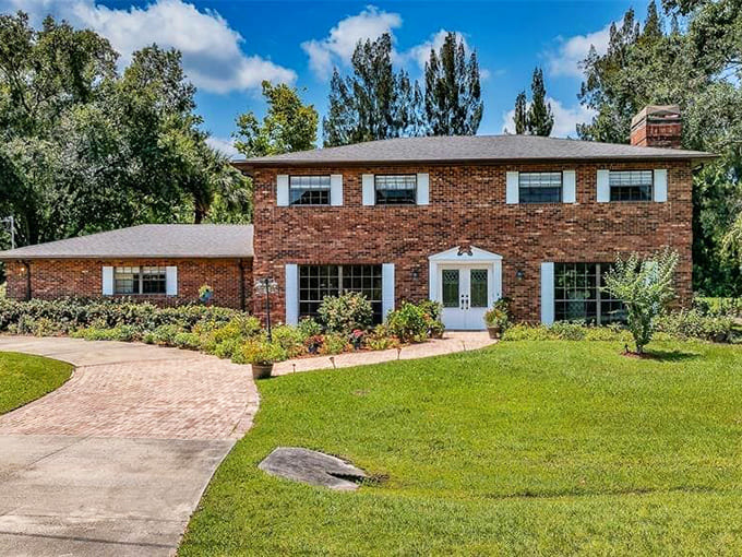By daylight, it's just a beautiful brick home in Tampa. By night? Well, that's when the real character of The Phantom History House emerges.