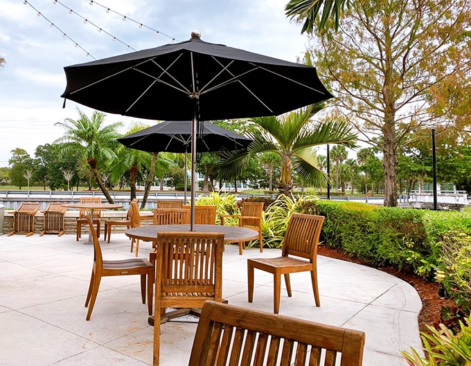 Outdoor seating offers Florida sunshine with your meal &ndash; the perfect spot for a lunch that lazily extends into evening under swaying palms.