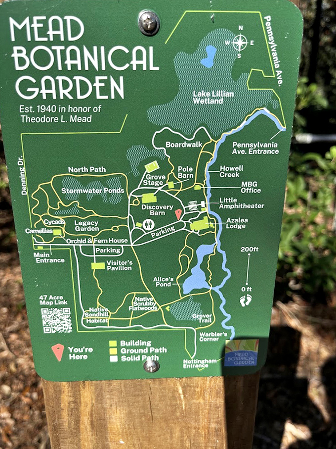 This helpful map prevents visitors from having the uniquely human experience of being lost in paradise.