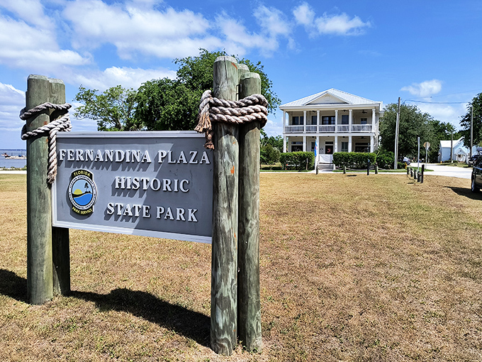 The unassuming entrance belies the historical significance within &ndash; Fernandina Plaza's maritime rope-wrapped posts welcome visitors to step back in time.