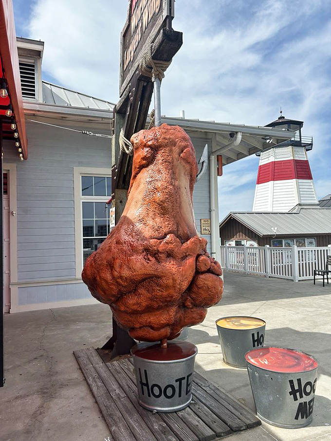 Bathed in Florida sunshine, this 1,037-pound behemoth makes regular wings look like chicken nuggets by comparison.