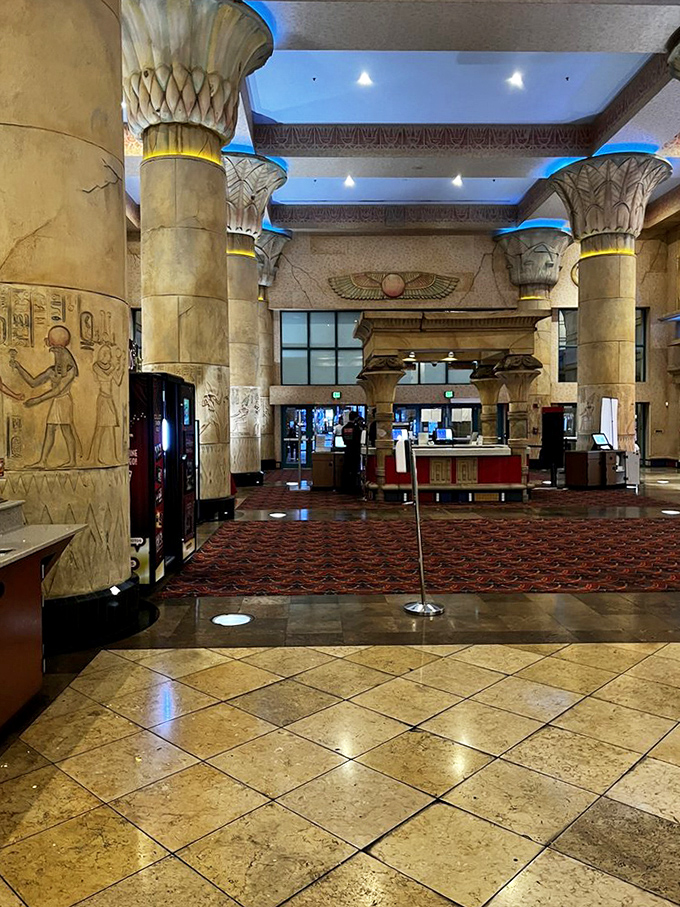 Step into the lobby and suddenly you're transported to ancient Egypt&mdash;minus the sand in your shoes and plus air conditioning.