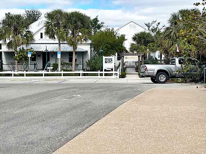 Those white buildings and palm trees create the perfect postcard from 1900, minus the actual postcard because they probably had to hand-deliver messages back then.