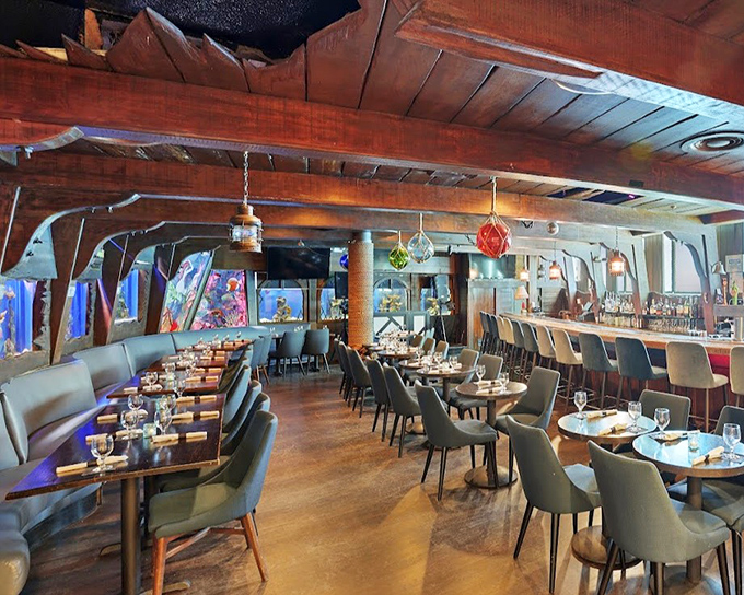 Shipwreck chic at its finest&mdash;wooden arches and nautical details transport you to a sunken galleon where seafood tastes fresher by association.