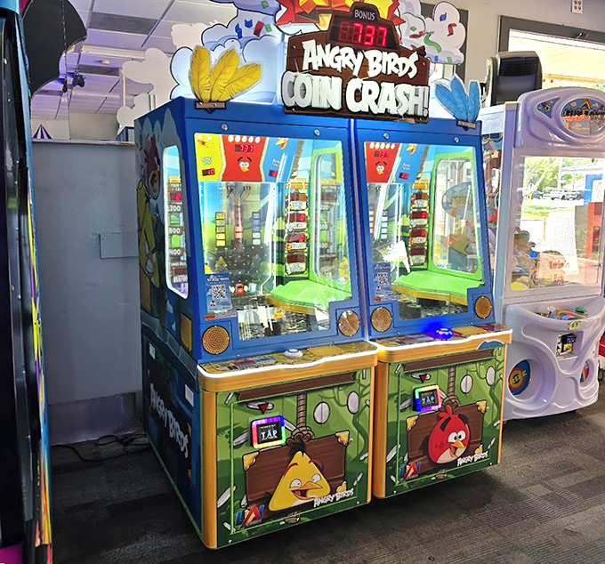 Angry Birds Coin Crash: From smartphone sensation to arcade attraction, these furious feathered friends have players strategically dropping coins instead of slinging themselves.