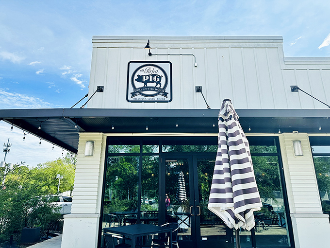 The Perfect Pig isn't just clever branding &ndash; it's where Gulf-to-table cuisine meets whimsical Southern charm.