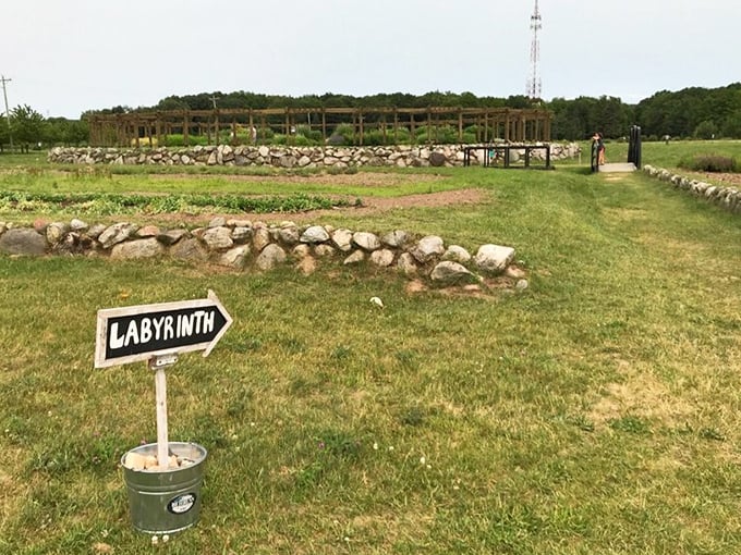 Follow the sign to get lost in the right way &ndash; this labyrinth promises confusion of the most delightful, fragrant kind.