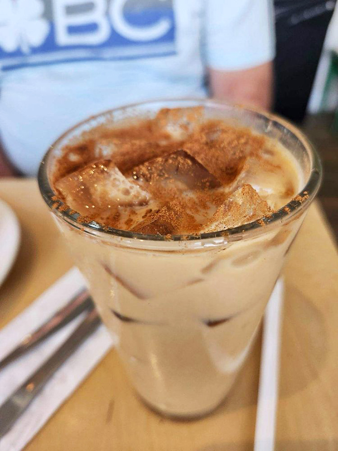 Spiced perfection in a glass, with cinnamon notes dancing through creamy milk &ndash; the ideal companion for any pastry adventure.