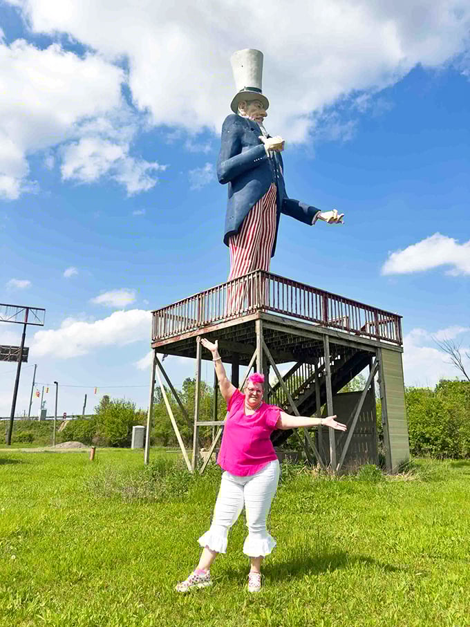 Scale becomes apparent when humans stand beside this American colossus, creating perfect photo opportunities for road-tripping memory makers.