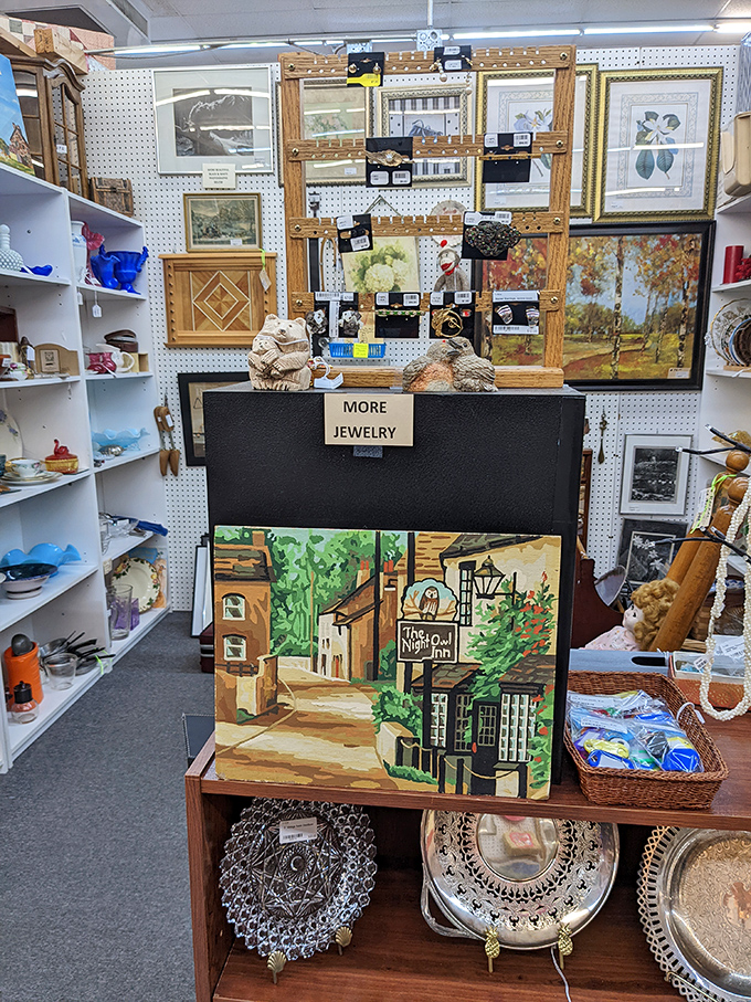 This booth's artistic arrangement transforms ordinary vintage items into an extraordinary visual feast, each piece waiting to become someone's conversation starter.